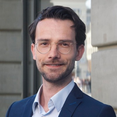 Dealmaker | Joost van den Bogaerd